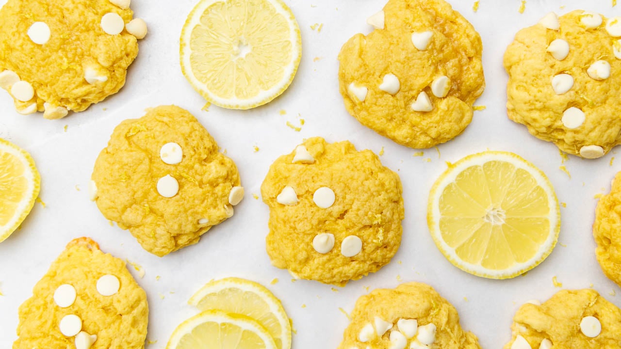 Lemon White Chocolate Chip Cookies - DeegitalRays